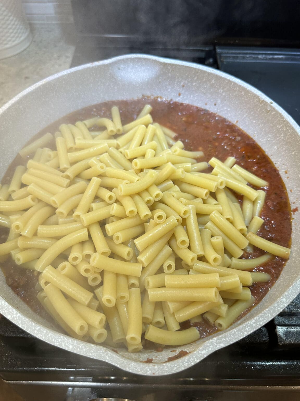 BAKED ZITI WITH MEAT SAUCE