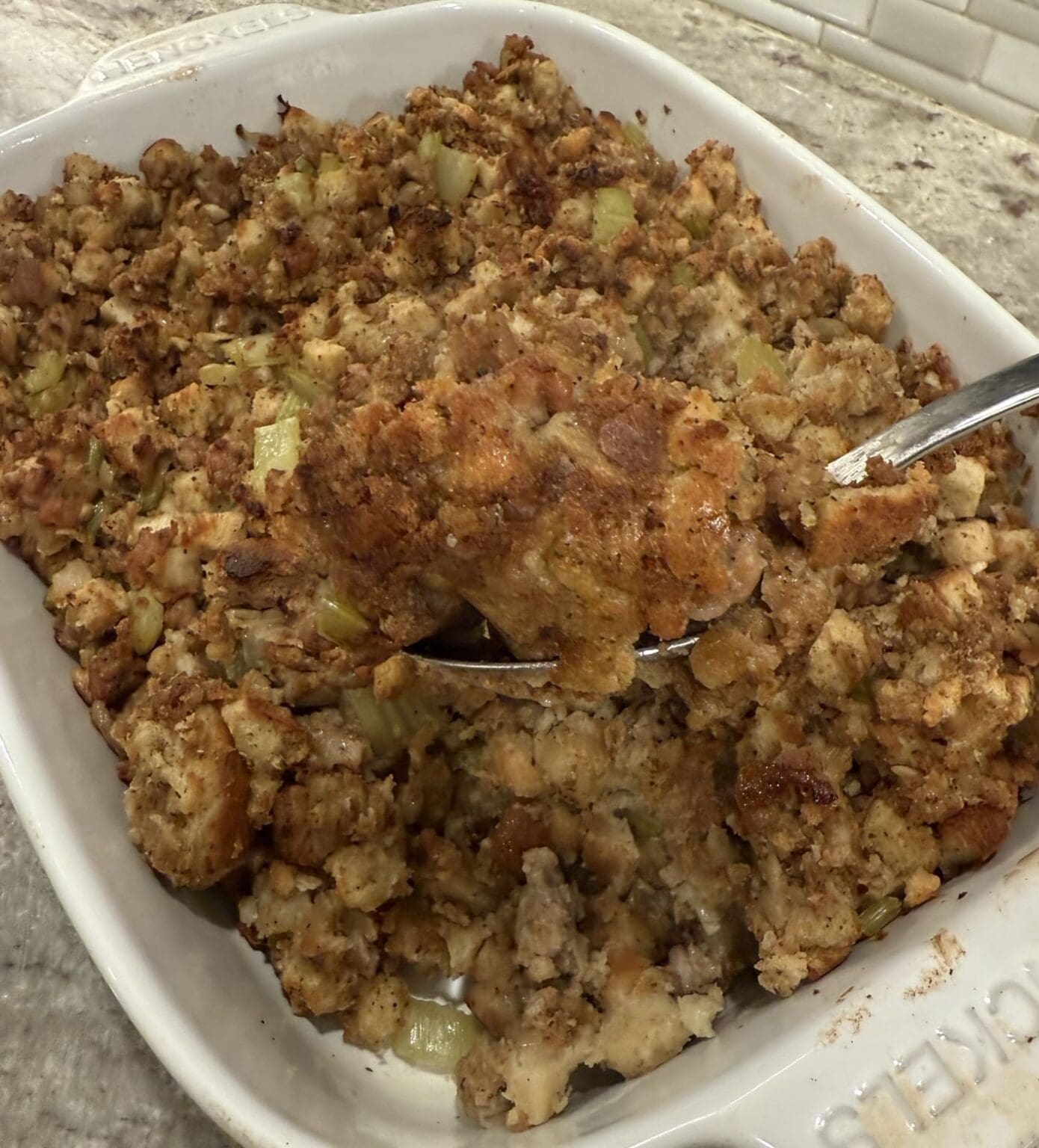 TRADITIONAL SAUSAGE STUFFING