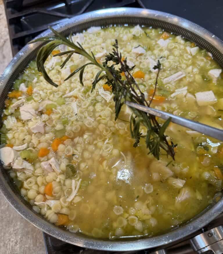 CHICKEN AND SHELLS SOUP