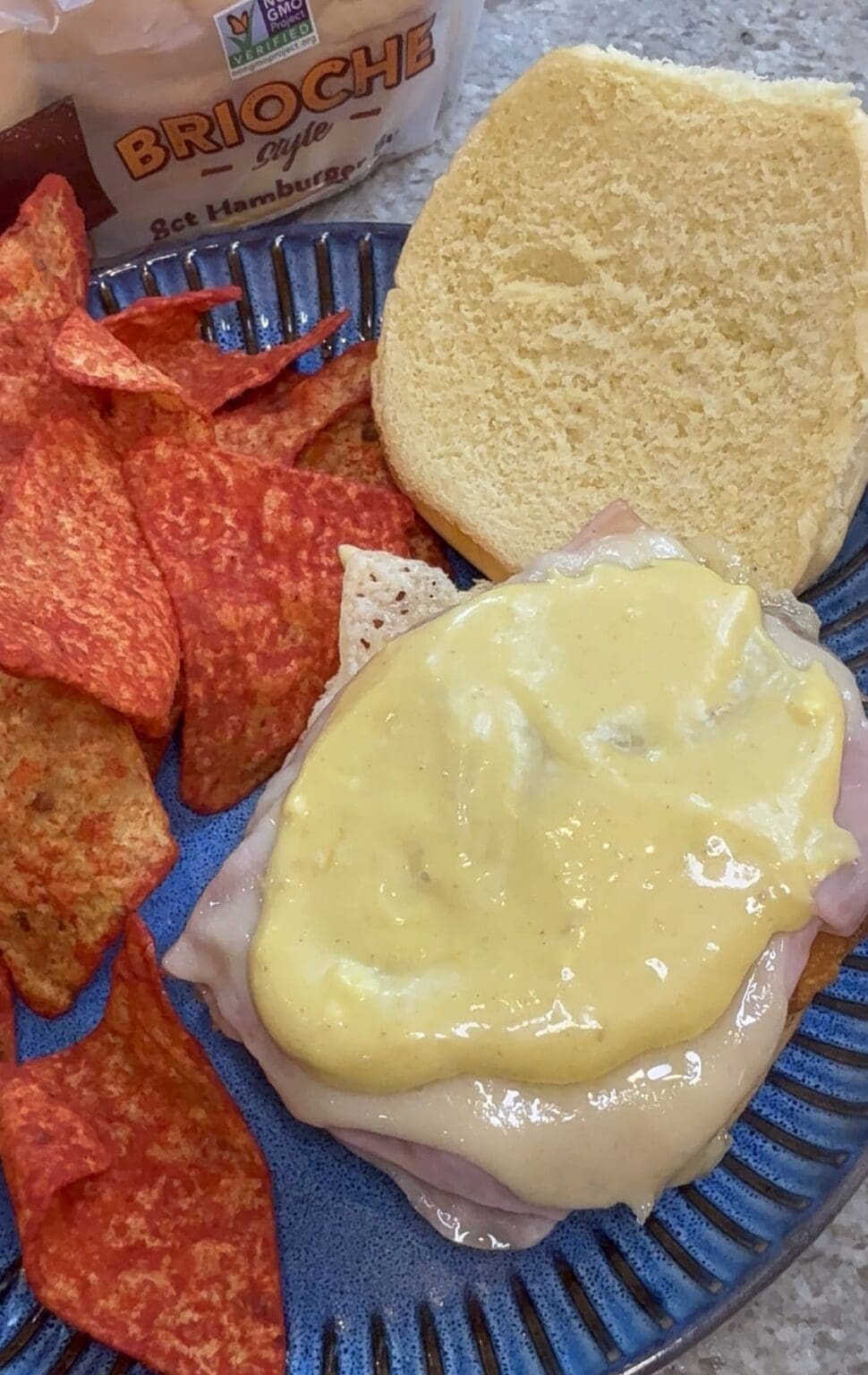 MALIBU CHICKEN SANDWICHES