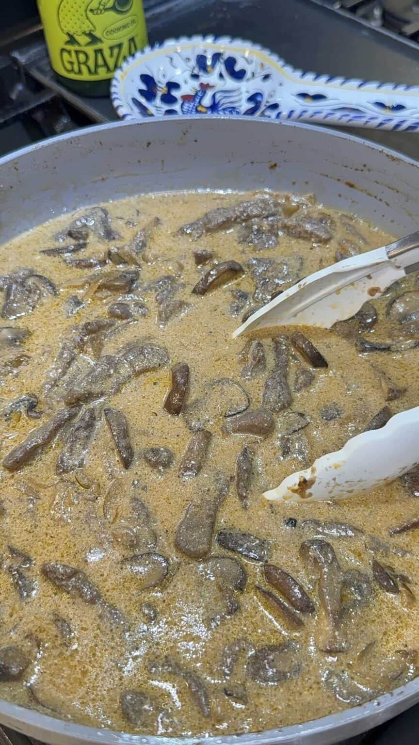 RUSSIAN BEEF STROGANOFF
